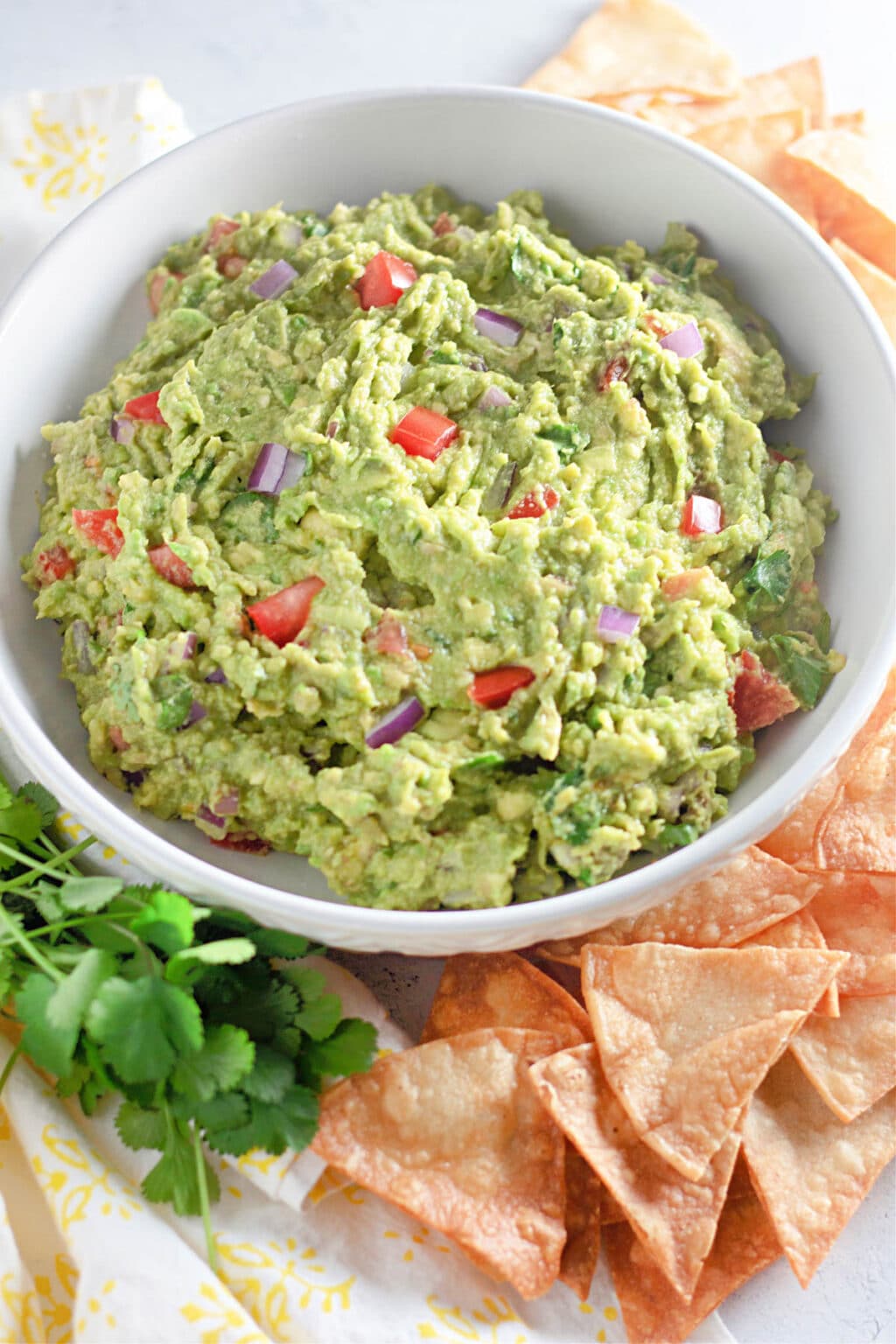 Easy Guacamole Recipe (simple ingredients) - Cook This Again Mom